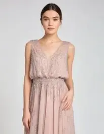 Free Chiffon Gown Styles Face Swap